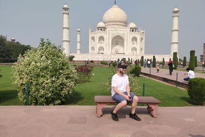Sunrise Taj mahal 1 Day Tour From Delhi by Car - Lunch and Authentic Flavors