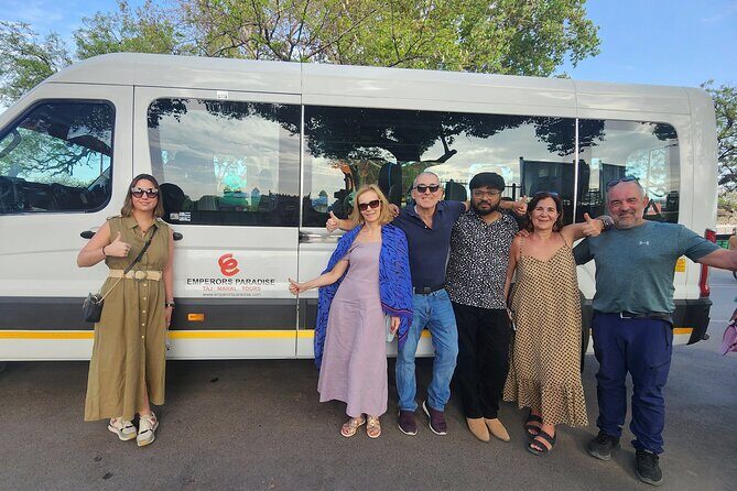 Sunrise Taj Mahal, Agra Fort & Baby Taj Tour from Delhi by Car - Exploring Agra Fort