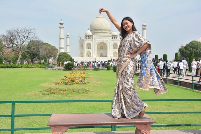 Sunrise Taj Mahal, Agra Fort, Sikh Temple and Moonlit Garden Private Tour - Authenticity and Traveler Feedback