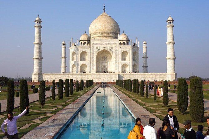 Sunrise Taj Mahal Tour from Delhi with Entrance and Food - The Experience in Detail