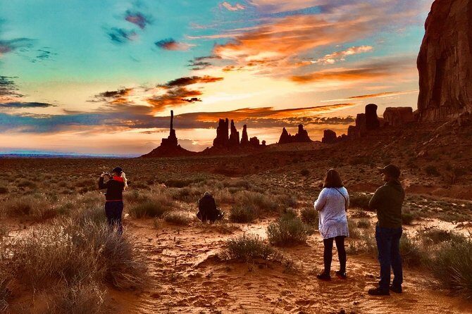 Sunrise Tour of Monument Valley - An Extensive Look at the Sunrise Tour Experience