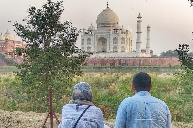 Sunrise Tour of Taj Mahal with Agra Fort and Baby Taj - An In-Depth Look at the Experience