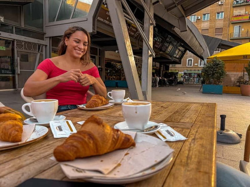 Sunrise Walking Tour: Barcelona Before the Crowd & Breakfast - Who Should Consider This Tour?
