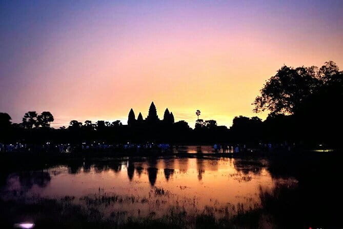 Sunrise Watching Expedition at Angkor Wat from Siem Reap - A detailed look at the experience