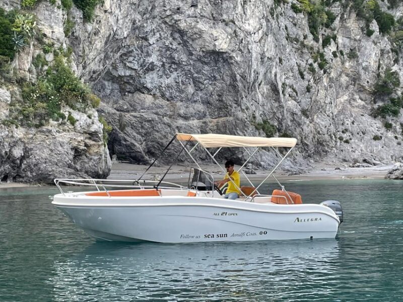 Sunset allegra2 | Private boat tour Amalfi Coast - FAQ
