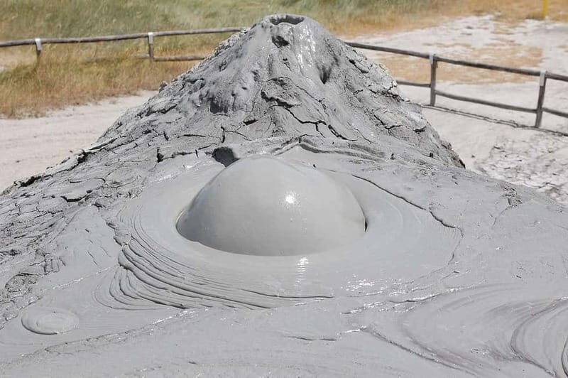 Sunset among the mud volcanoes: guided visit to the Salse di Nirano - What to Expect from the Tour