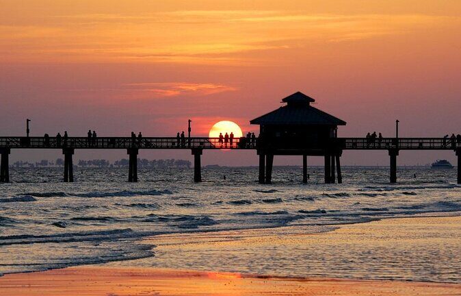 Sunset and Dolphin Cruise around Fort Myers Beach - Sunset and Dolphin Cruise around Fort Myers Beach: A Complete Guide