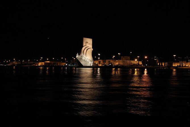 Sunset and Night Cruise with Champagne - FAQ