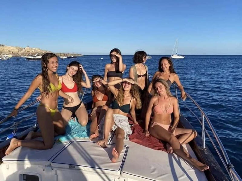 Sunset Aperitif on a Boat  Castro - An In-Depth Look at the Experience