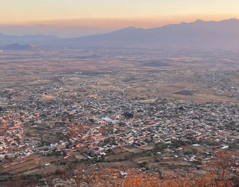 Sunset at El Picacho Teotitlán del Valle  Hike and panoramic views - Practical Tips for Making the Most of Your Visit