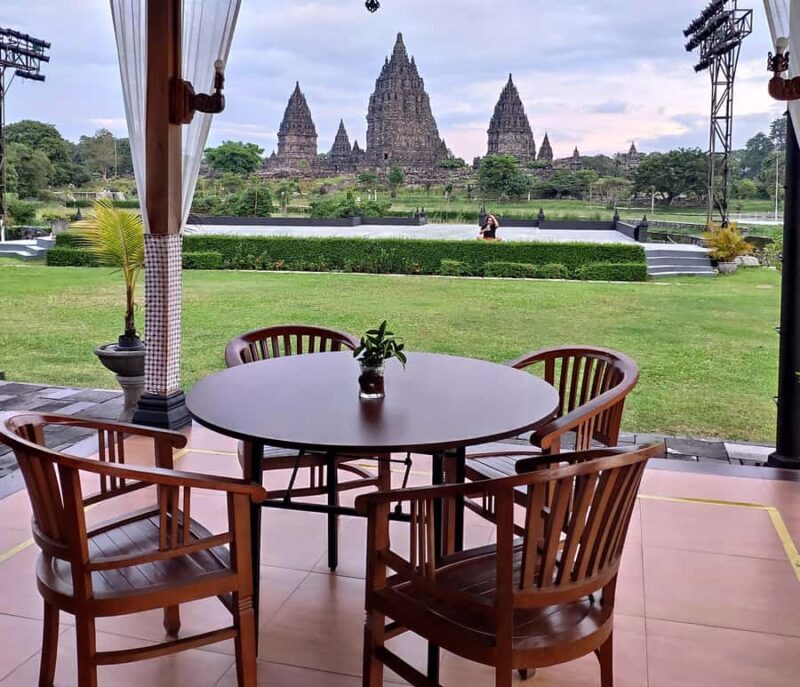 Sunset at Prambanan & Including Ticket Ramayana Ballet Show - Who Will Love This Experience?