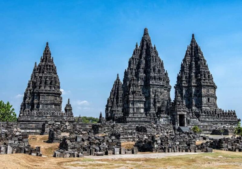 Sunset at Prambanan Temple with Professional Guide - Key Points