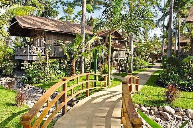 Sunset at The Palms Airport Transfer - How the Booking and Pickup Process Works