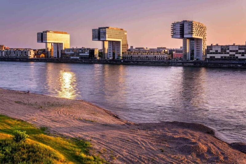 Sunset & Blue Hour Photography  Photo walk through Cologne - What Makes This Experience Stand Out