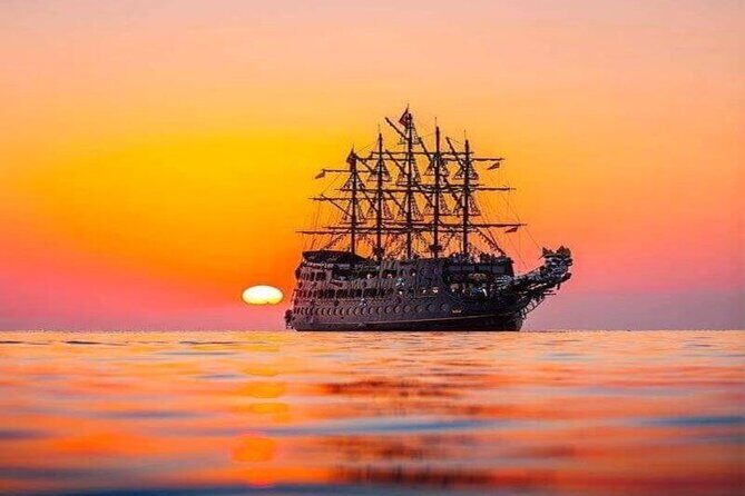 Sunset Boat Trip Along the coast of Alanya - Key Points