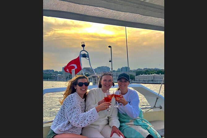 Sunset Bosphorus Yacht Tour in Istanbul - Istanbul Sunset Bosphorus Yacht Tour Review: A Scenic Escape on the Water