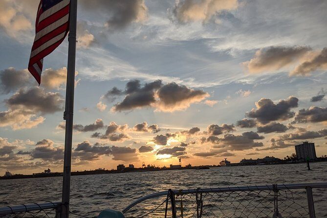 Sunset Catamaran Cruise in Ft. Lauderdale - A Deep Dive into the Sunset Catamaran Experience