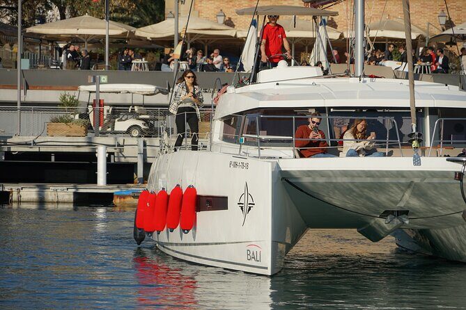 Sunset Catamaran: Small Group, Drinks, Snacks & Dinner Upgrade - The Experience in Detail