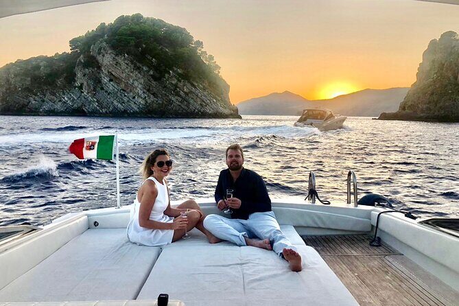Sunset Cruise & Dinner Stop, Depart from any Amalfi Coast town! - FAQ