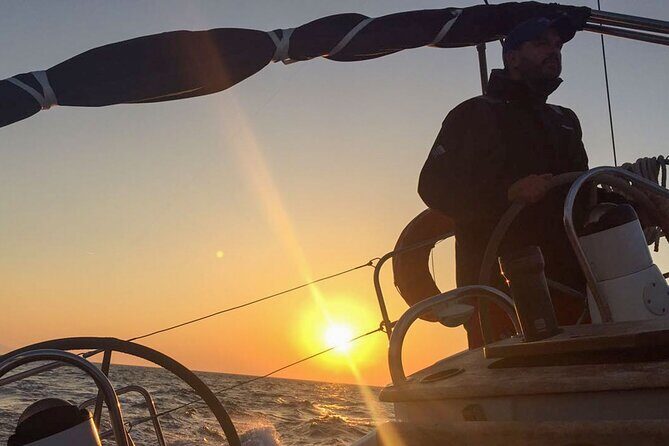 Sunset cruise to Rhenia& Little Venice with transfer - Key Points