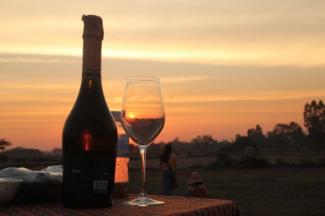 Sunset Dinner at Rice Paddy Fields - Key Points