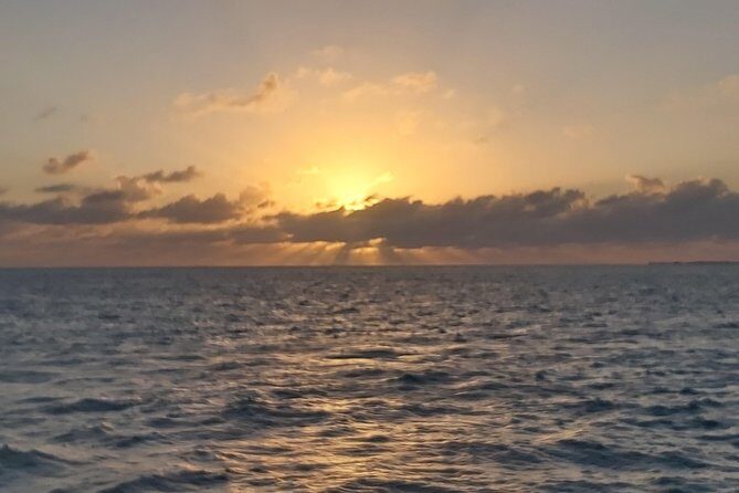 Sunset Dinner Cruise Private Group - FAQ