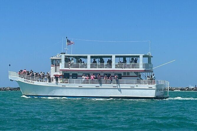 Sunset Dolphin Cruise in Destin - An In-Depth Look at the Sunset Dolphin Cruise
