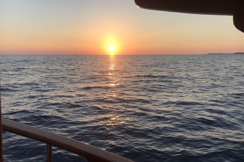 Sunset Dolphin Cruise with Dinner  Medulin Archipelago - Who Should Consider This Tour?