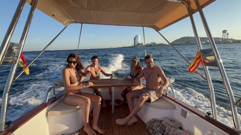 Sunset from a private Classic Yacht - Key Points
