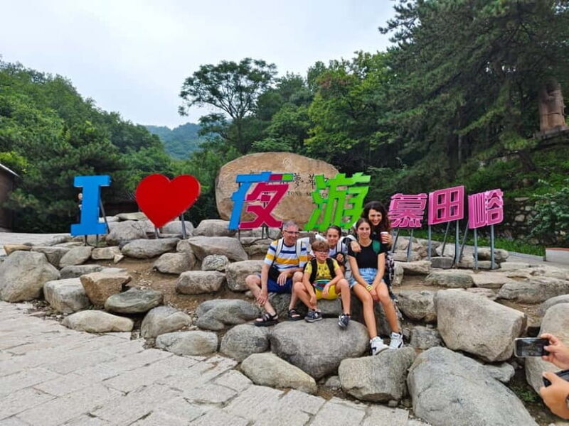 Sunset Glow at Mutianyu Great Wall Night Bus Tour+Ticket - Who Should Consider This Tour?