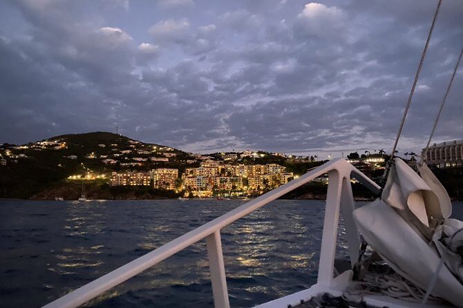 Sunset & Harbor Lights Dinner Sail from the Marriott's Frenchman's Cove - Key Points