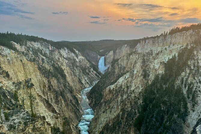 Sunset Hayden Valley Wildlife Safari | Catered Dinner | PRIVATE - How the Experience Feels: From Comfort to Connection