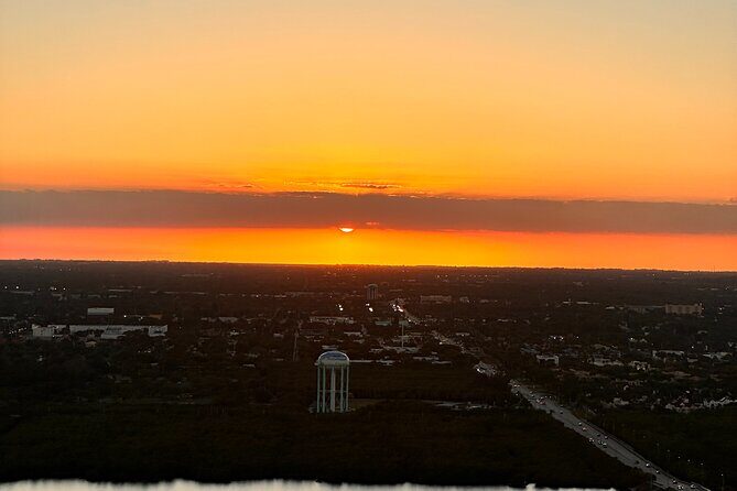 Sunset Helicopter Tour around Hard Rock Guitar, Cities & Beaches - Key Points