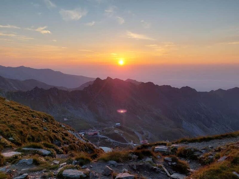 Sunset Hike on Transfgran: Buteanu & Capra glaciary lake - An Authentic Mountain Adventure: Sunset Hike on Transfagarasan to Buteanu & Capra Glacier Lake