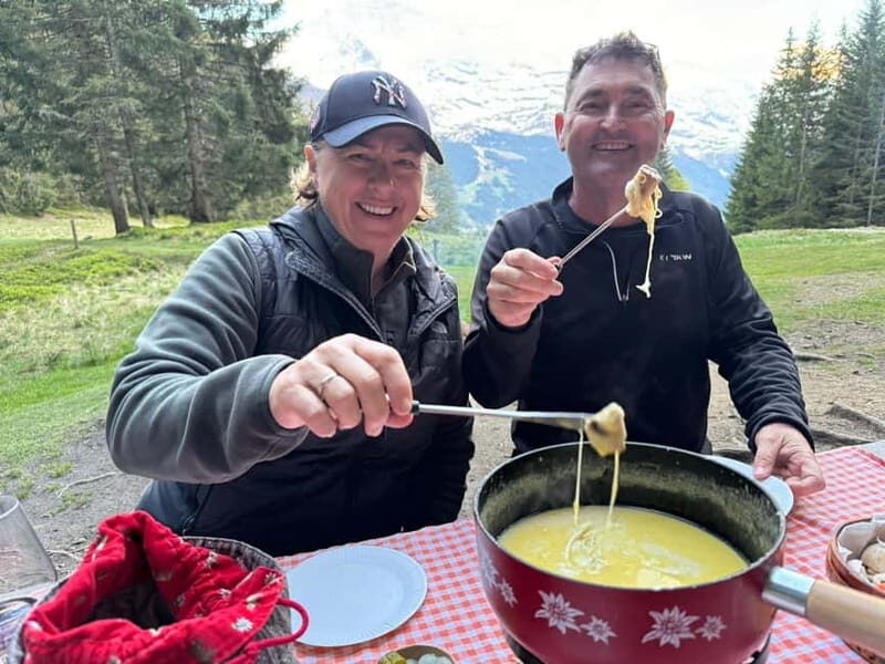 Sunset Hike with Cheese Fondue in Wengen - An Introduction to the Wengen Sunset Hike Experience