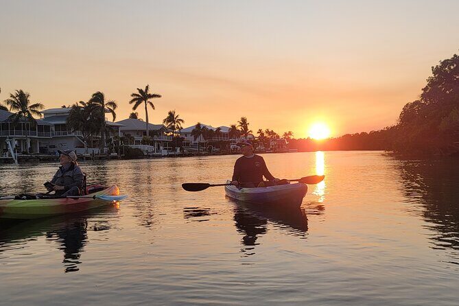 Sunset Kayak Adventure with Enchanting Underwater Lights - An In-Depth Look at the Sunset Kayak Adventure
