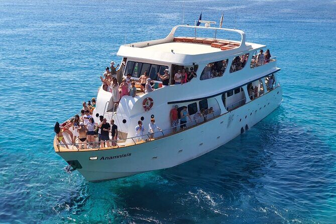 SUNSET LUXURY YACHT from Protaras - Cypriot Dinner - 1 free drink - Key Points