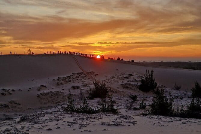 Sunset Magic at Mui Ne Sand Dunes - An Unforgettable Experience - Key Points