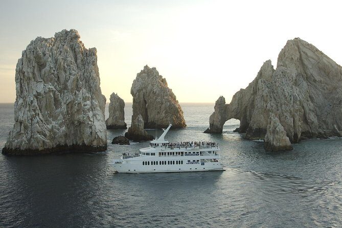 Sunset Mexican Dinner Cruise and Live Music in Cabo San Lucas - Who Should Consider This Tour?