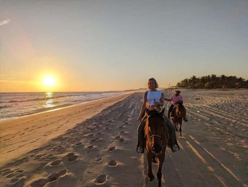 Sunset on Horseback at El Limón Beach - An In-Depth Look at the Sunset on Horseback Experience