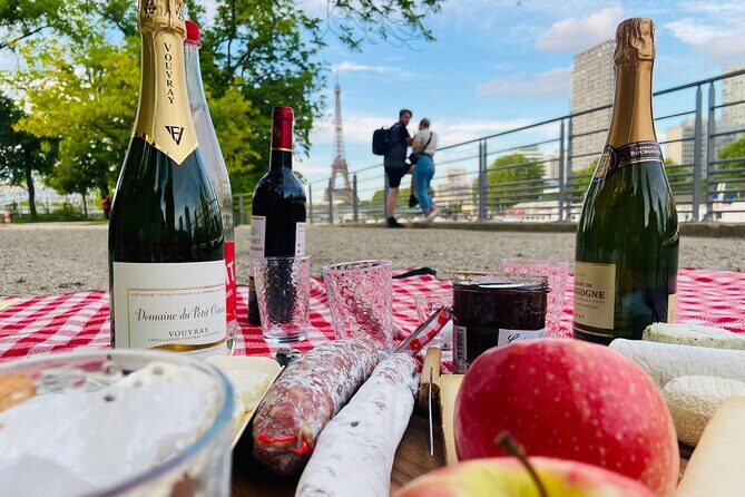 Sunset Picnic with View of Eiffel Tower and Live Music - Final Thoughts