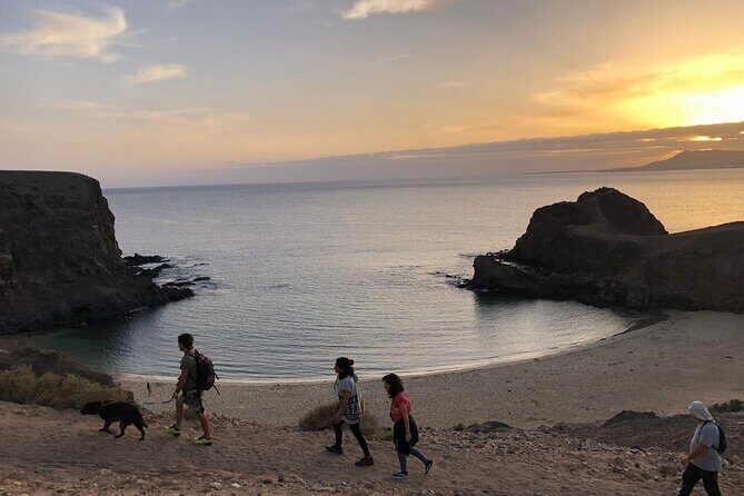 Sunset Playa Mujeres or Volcan del Cuervo Connect&flow Yoga practice - Key Points