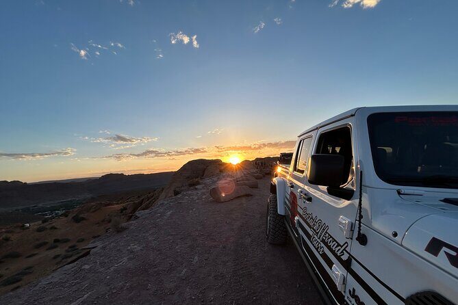 Sunset Private Off-Road Jeep Tour in Moab - Introduction