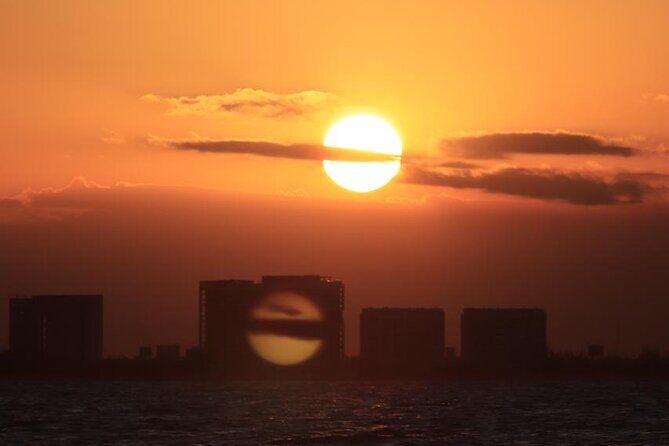 Sunset Sailing - A Closer Look at the Sunset Sailing Experience