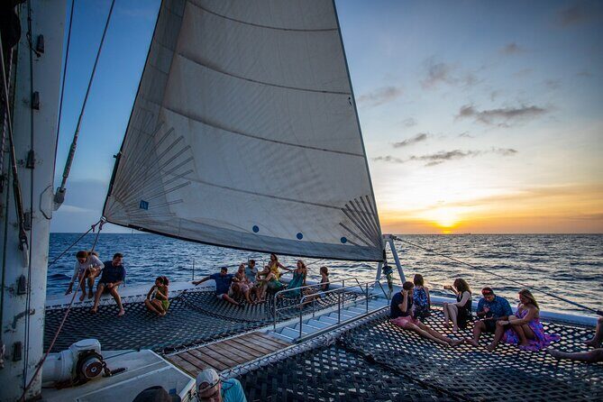 Sunset Sailing Cruise with premium drinks and bites - Key Points