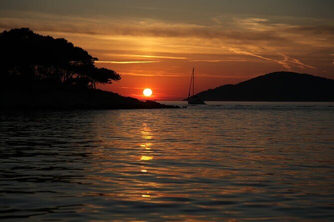 Sunset Sailing Tour on the Pakleni Islands - Frequently Asked Questions