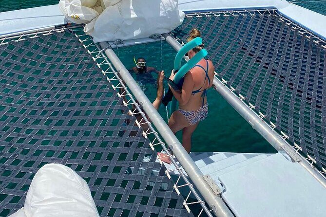 Sunset Splash and Sail with Open Bar - FAQ