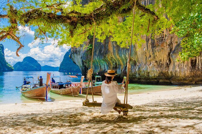 Sunset Tour at Hong Islands by Speed Boat with BBQ Dinner - Who Will Love This Tour?