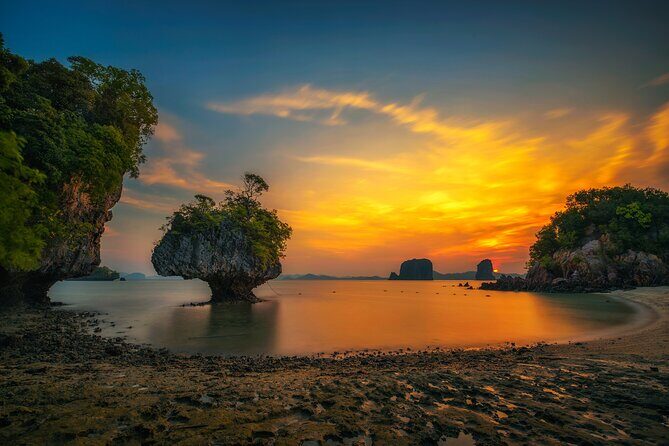 Sunset Tour at Hong Islands by Speed Boat with BBQ Dinner - The Bottom Line: Pros and Cons