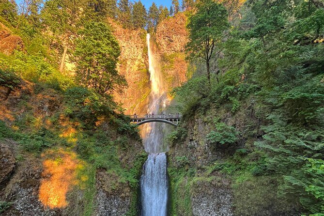 Sunset Tour of Multnomah Falls plus Vista House and Other Falls - Analyzing the Experience: What’s Really in Store?